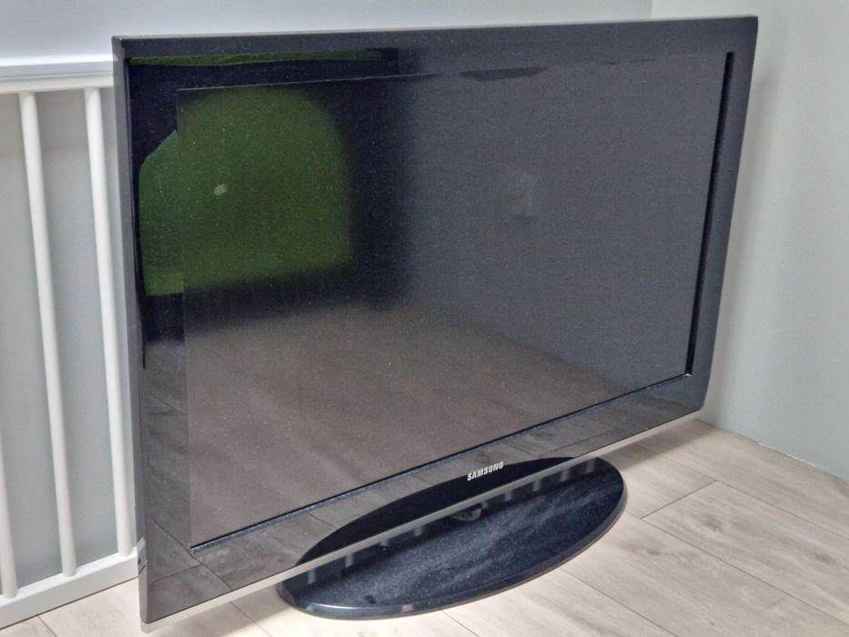 Telewizor 40" Samsung LE40A559P4F, uszkodzony Jankowo Gdańskie • OLX.pl