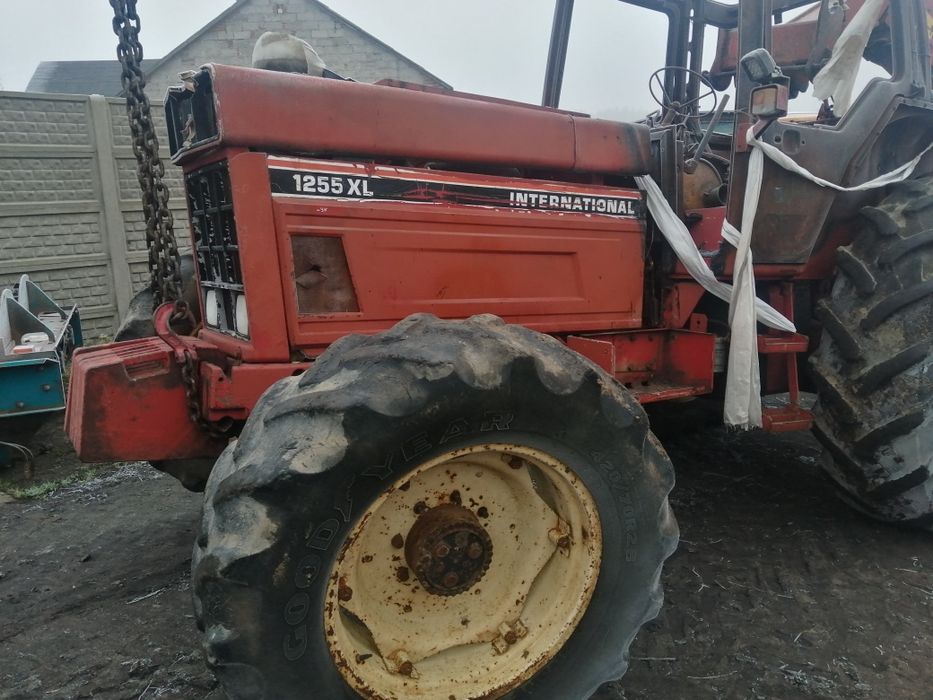 Częśći do Ciągnika Case 1255xl Czersk • OLX.pl