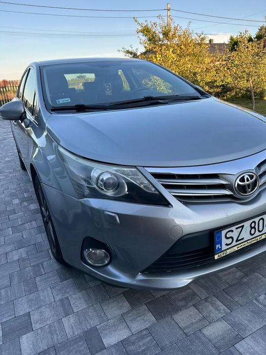 Toyota Avensis Polski salon Przyszowice • OLX.pl