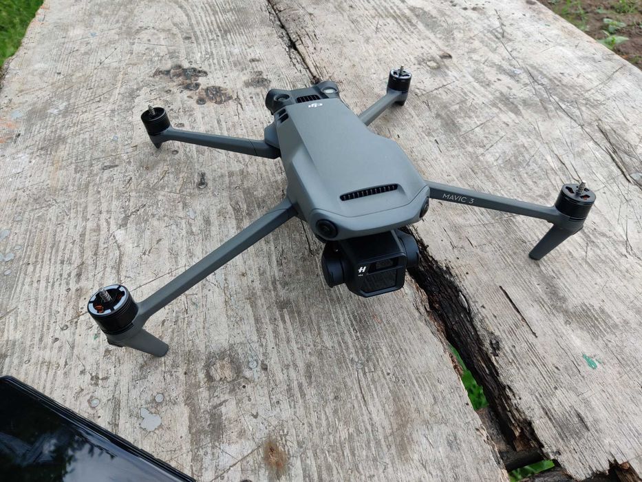 Дрон DJI Mavic 3 квадрокоптер drone БПЛА Мавік Mavik 28X Zoom: 79 000 ...