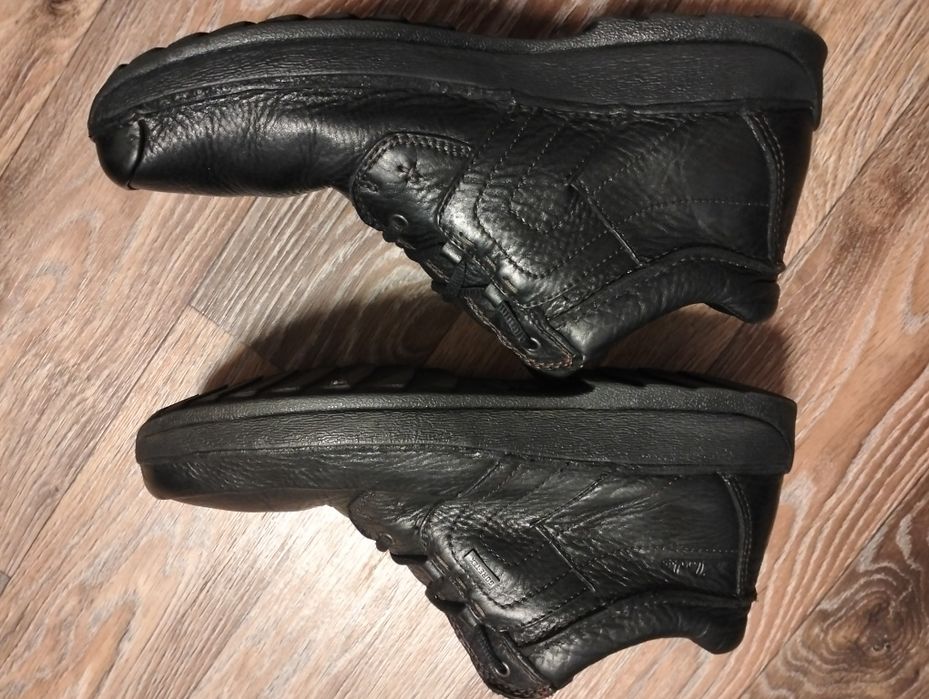 Clarks active air: 1 350 грн. - Інші черевики Суми на Olx