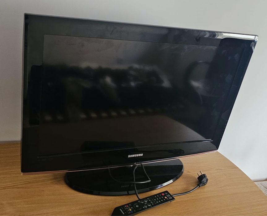 TV samsung 32” Alverca Do Ribatejo E Sobralinho • OLX.pt