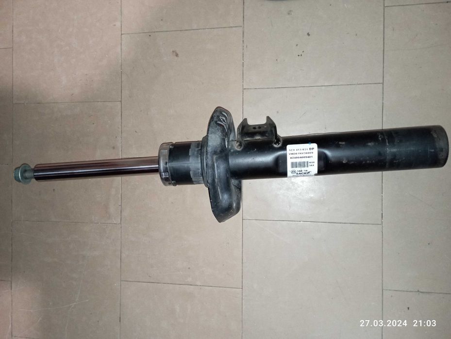 Амортизатор передній SACHS Volkswagen Jetta - оригінал 5c0413031: 950 ...