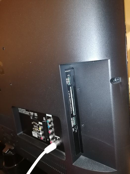 Televisor LG 32LK330 Lumiar • OLX Portugal