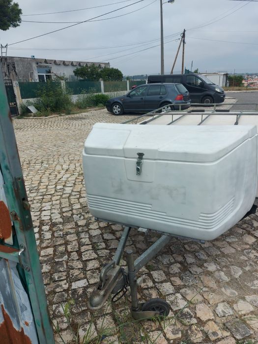 Atrelado de Tenda Saurium Space São Domingos de Rana • OLX Portugal