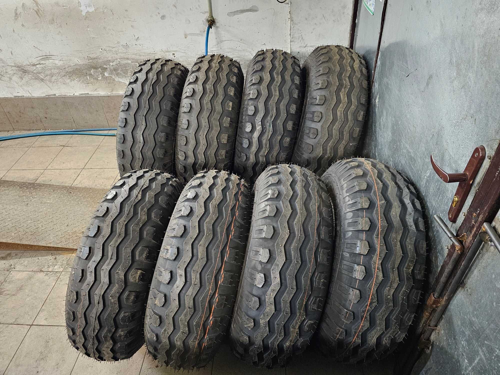 Komplet 4 szt koło 11.5/80x15,3 10,0-75-15,3 10PR BKT nowe felgi Mroków ... Komplet 4 szt koło 11.5/80x15,3 10,0-75-15,3 10PR BKT nowe felgi Mroków ...