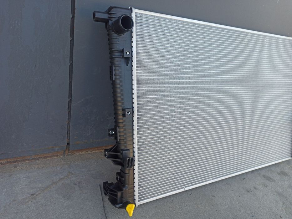 Радиатор Jeep Cherokee KL 2.4-3.2 2013-20 чероки кл: 3 500 грн ...