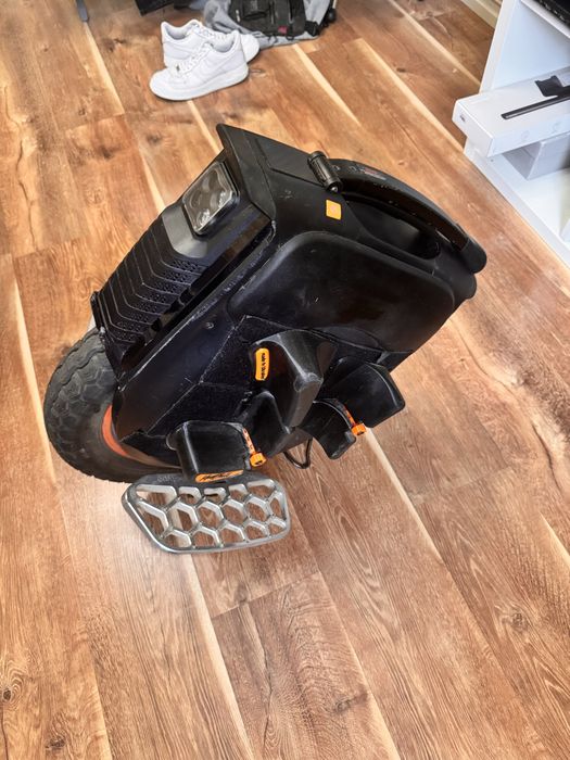 Inmotion v12 HT моноколесо: 75 000 грн. - Електровелосипеди Київ на Olx