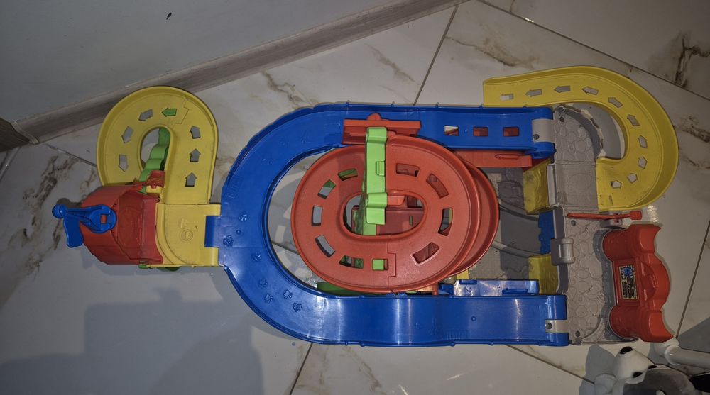 Tor samochodowy, zjeżdżalnia 2w1 Fisher-Price Wolsztyn • OLX.pl