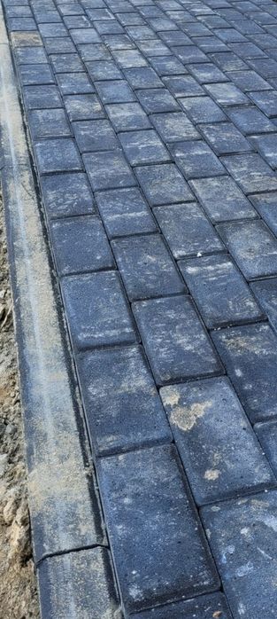 Kostka brukowa, betonowa, krawężniki, obrzeża, tarasy, podjazdy, drogi Gliwice Sikornik • OLX.pl