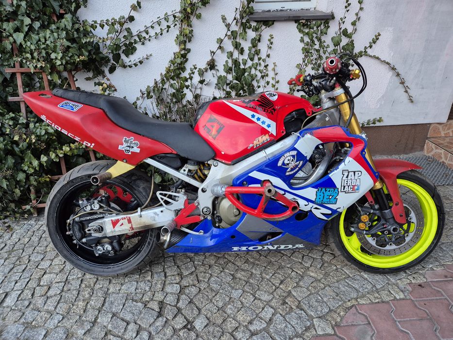 Honda CBR 600 F4i full STUNT Grodzisk Mazowiecki • OLX.pl