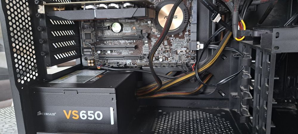 Komputer stacjonarny i7 470K 4.00GHz, 8GB RAM, SSD 256GB Super Stan ...