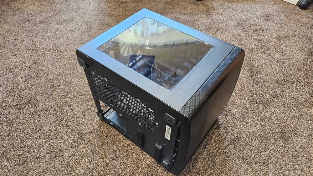 Obudowa - Fractal Design Node 804 Sobolew • OLX.pl
