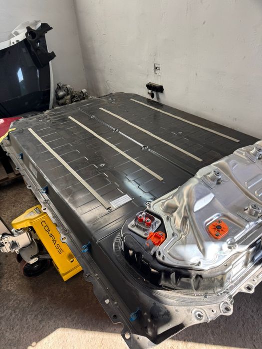 Акумулятор железофосфат Tesla LFP (LiFePO4) CATL 172,5ah 60 квт,78 квт ...