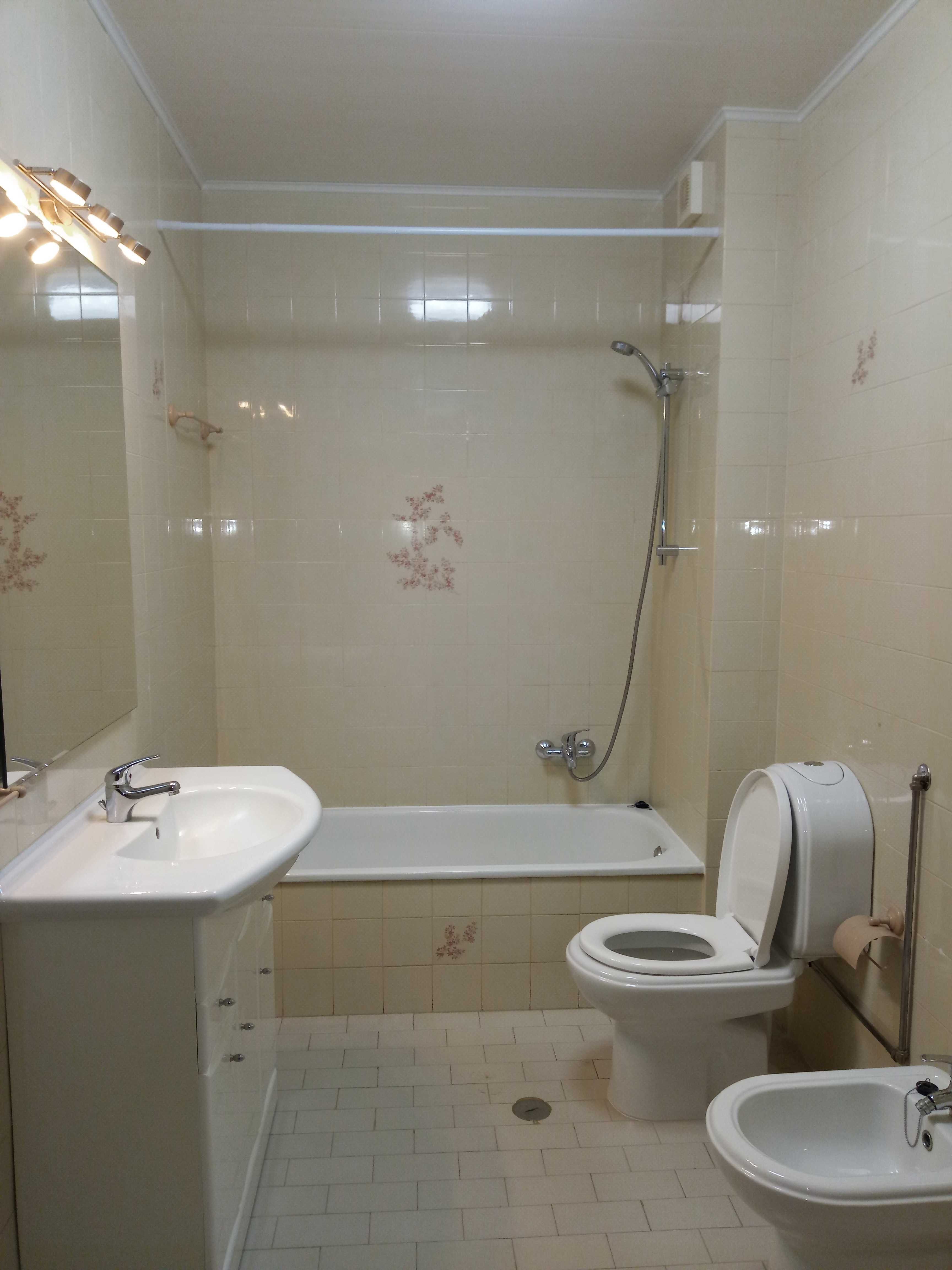 Arrendamento de Apartamento T2 na avenida Infante Dom Henrique, 236 ... Arrendamento de Apartamento T2 na avenida Infante Dom Henrique, 236 ...