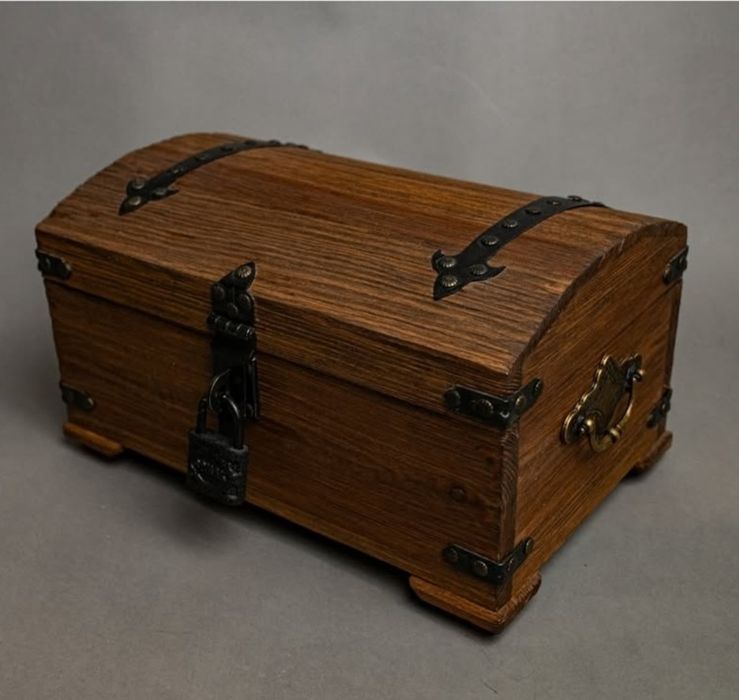 Скринька з дерева скриня сундук шкатулка 1 200 грн Скриньки для прикрас Вербка на Olx