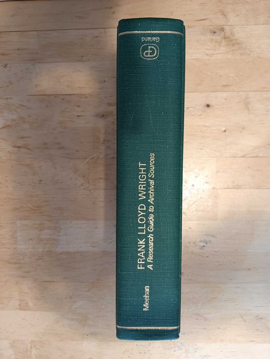 Frank Lloyd Wright: a research guide to archival sources Almada • OLX.pt