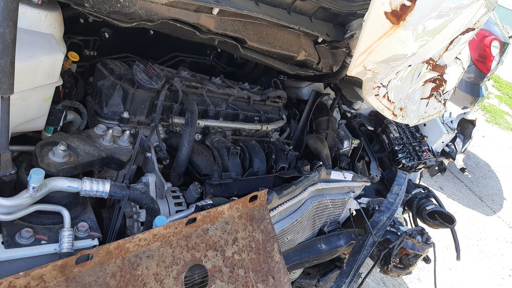 Джак с3 JAC s3 разборка бампер гур двигатель кпп дверь стекло зеркало ...