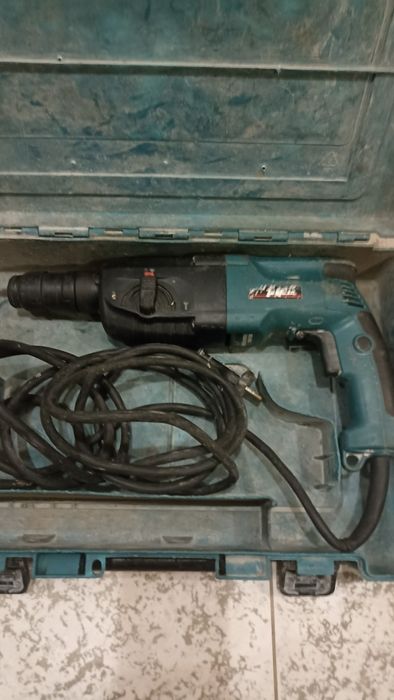 Перфоратор Makita HR2450: 1 500 грн. - Електроінструмент Запоріжжя на Olx