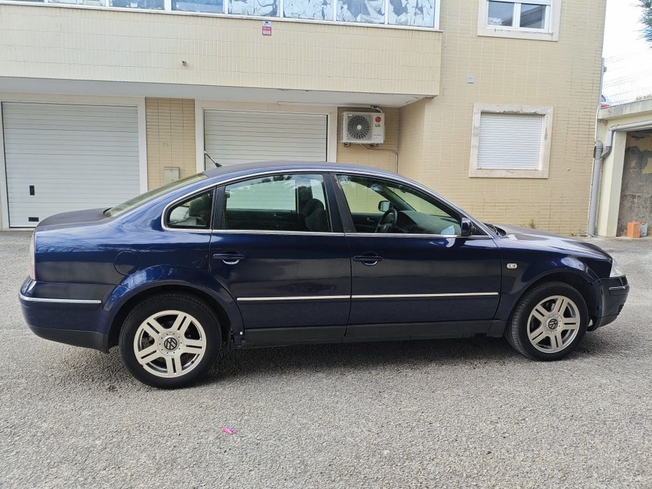 VW Passat PD 130 Benedita • OLX.pt