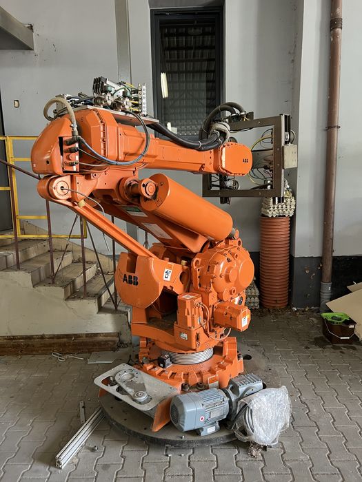 ABB IRB 6400 Robot Przemysłowy Szafka Sterująca Komplet Dąbrowa ...