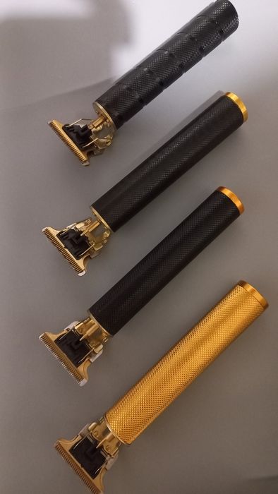 Тример машинка для барбера: 190 грн. - Бритвы, эпиляторы, машинки для ...