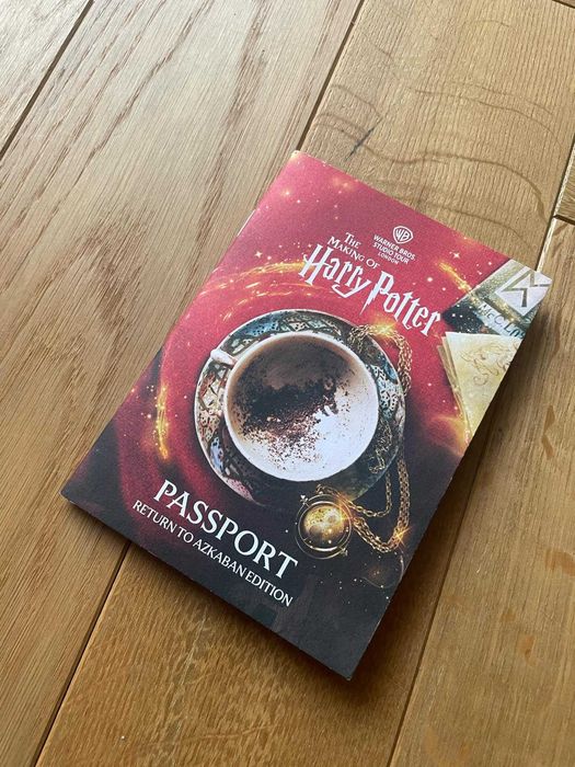 Paszport Harry Potter | WB Studio Londyn | Passport Return to Azkaban ...