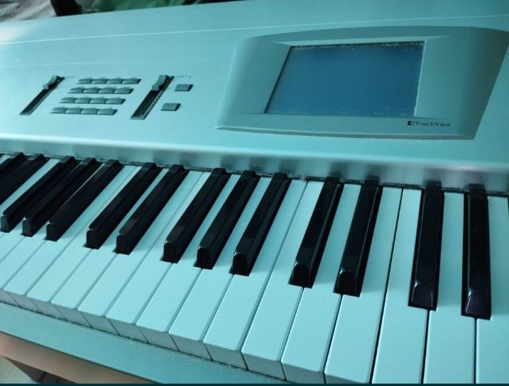 KORG Trinity 61кл: 23 000 грн. - Синтезатори Рівне на Olx