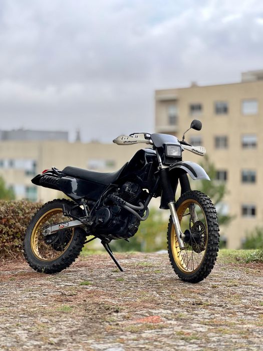 Yamaha xt 350 ano 1989 Águas Santas • OLX Portugal