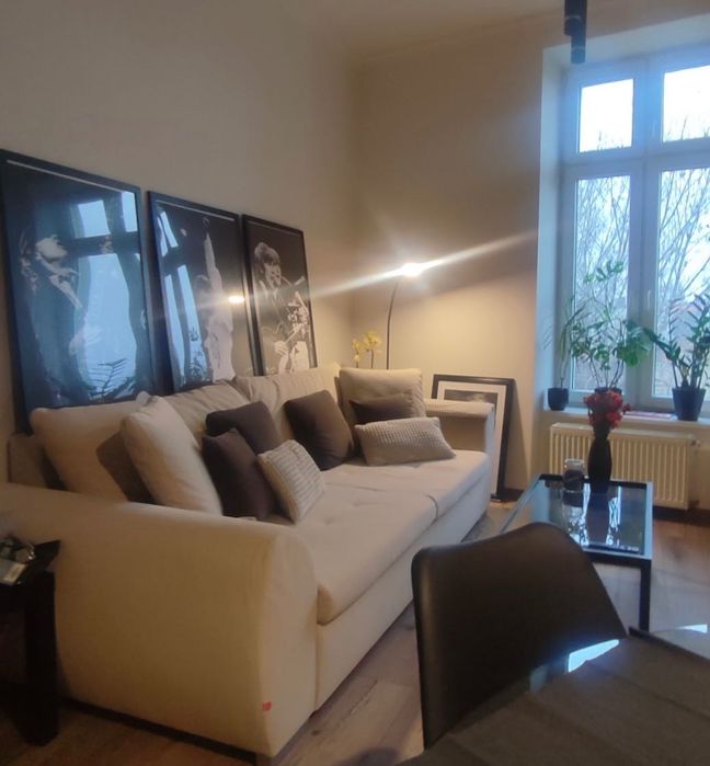 Sofa Royal beżowa z funkcją spania i pojemnikiem na pościel BRW Bytom ...