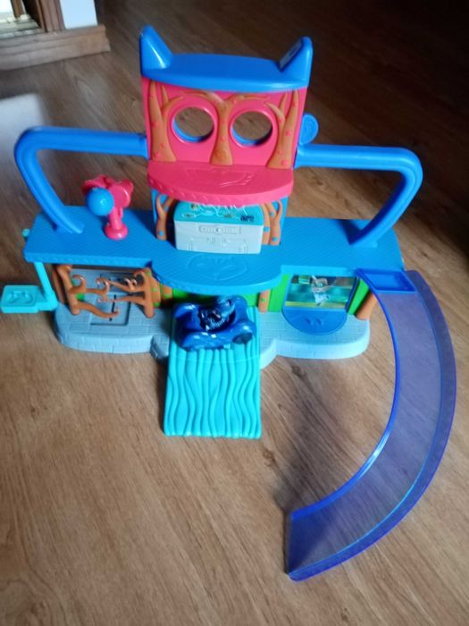 Base PJ Masks com boneco e carro Póvoa De Santa Iria E Forte Da Casa ...