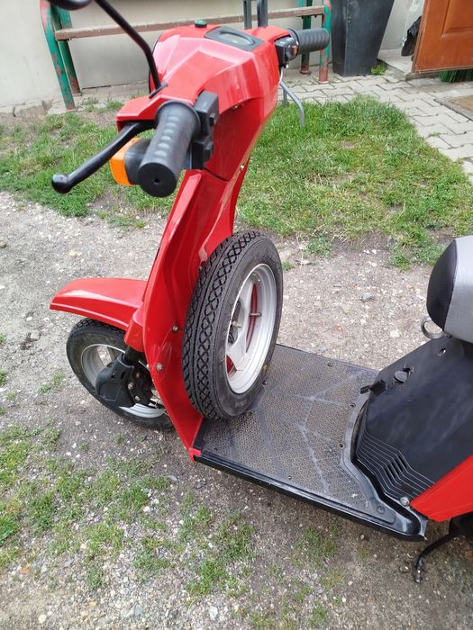 Skuter Bajaj Sunny 50 2T Sprowadzony Gromadka • OLX.pl