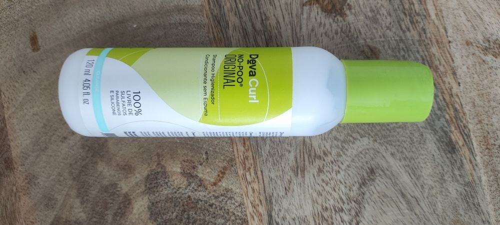Shampoo sem espuma (No-Poo) DevaCurl Canidelo • OLX.pt