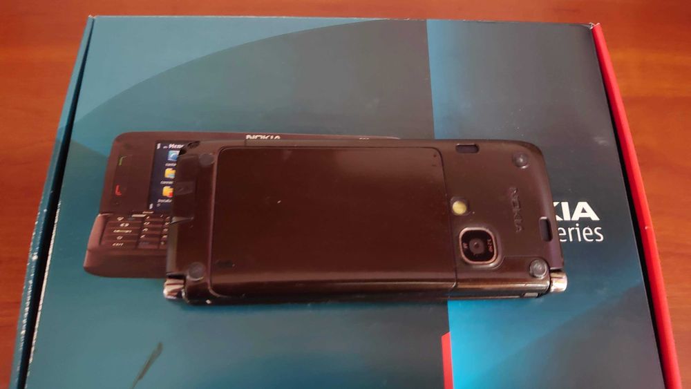 Nokia E90 Communicator (оригинал): 12 000 грн. - Мобільні телефони ...