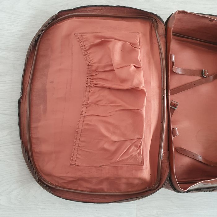 Walizka neseser PRL vintage Poznań Naramowice • OLX.pl