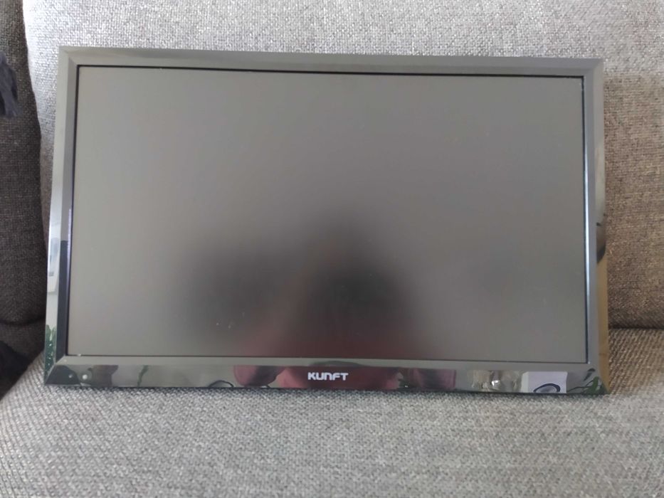 Televisão Kunft 22VLM14 avariada Encosta do Sol • OLX.pt