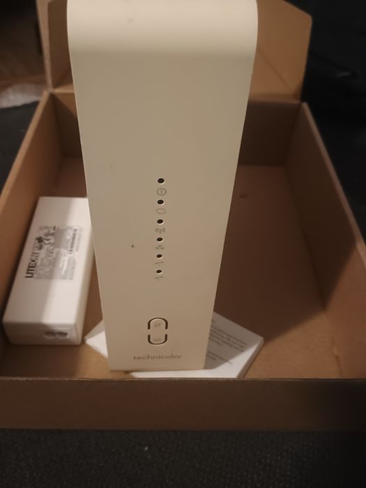 Router Modem Technicolor Technikolor CGA2121 Multimedia Netia Vectra ...