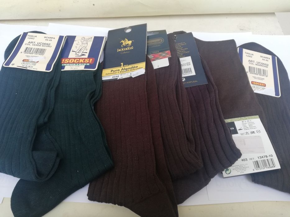Conjunto de meias de homem Carnide • OLX Portugal