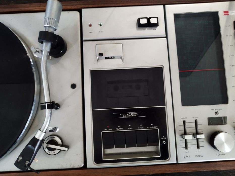 SHARP MUSIC center SG 309H Alcochete • OLX Portugal