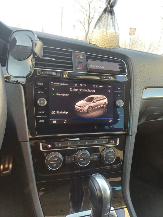 VW Golf VII Lift Dsg Led niski przebieg Wielichowo-Wieś • OLX.pl