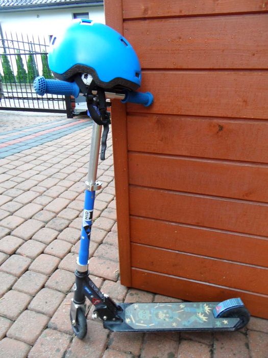 Oxelo komplet - Niebieska hulajnoga Mid 1 i kask Oxelo Nowy Sącz • OLX.pl