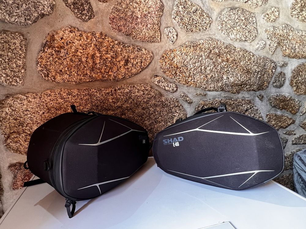Alforges Laterais E48 Da Marca Shad Poiares • Olx Portugal