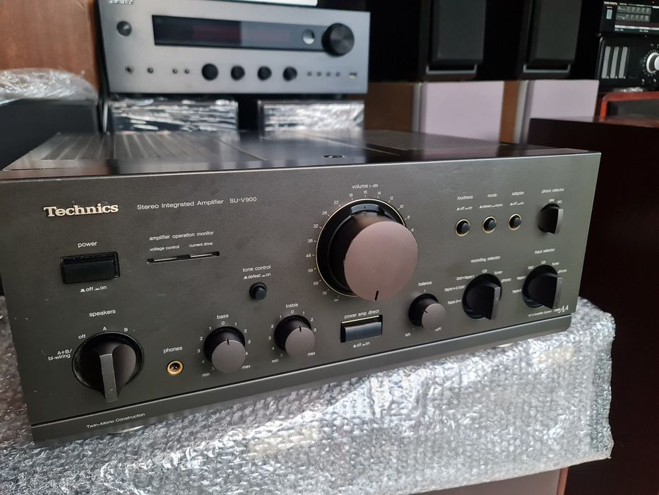 Technics su v900 шикарный усилитель Топ модель Вес 21 кг DUAL MONO: 33 ...