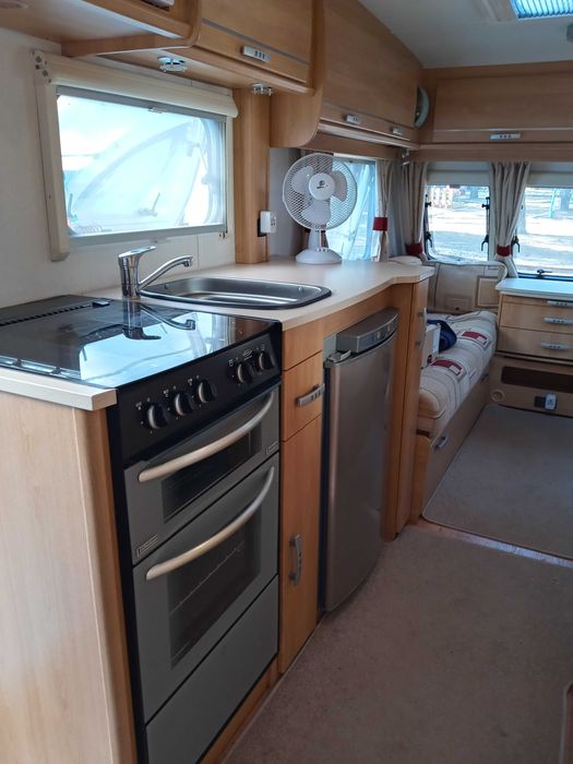 Przyczepa kempingowa LUNAR QUASAR 525 Miękinia • OLX.pl