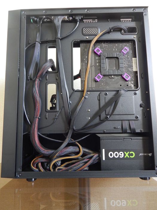 I5-9400F, RX 5600 XT, 16ГБ, NVMe 512ГБ, готовий до ігор і стрімів ПК ...