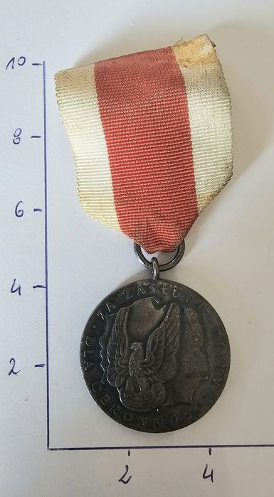 Medal pamiatki PRL zaslugi dla obronnosci kraju Będzin Grodziec • OLX.pl