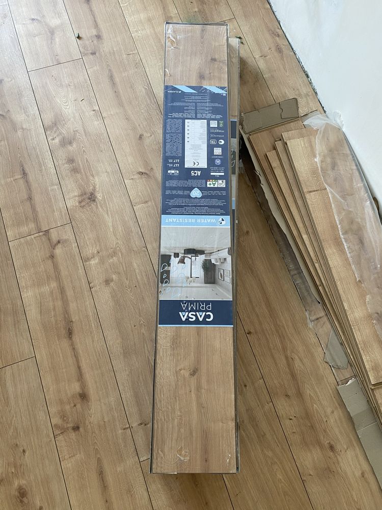 Продам водостойкий ламинат 5 кв +: 2 200 грн. - Оздоблювальні та ...