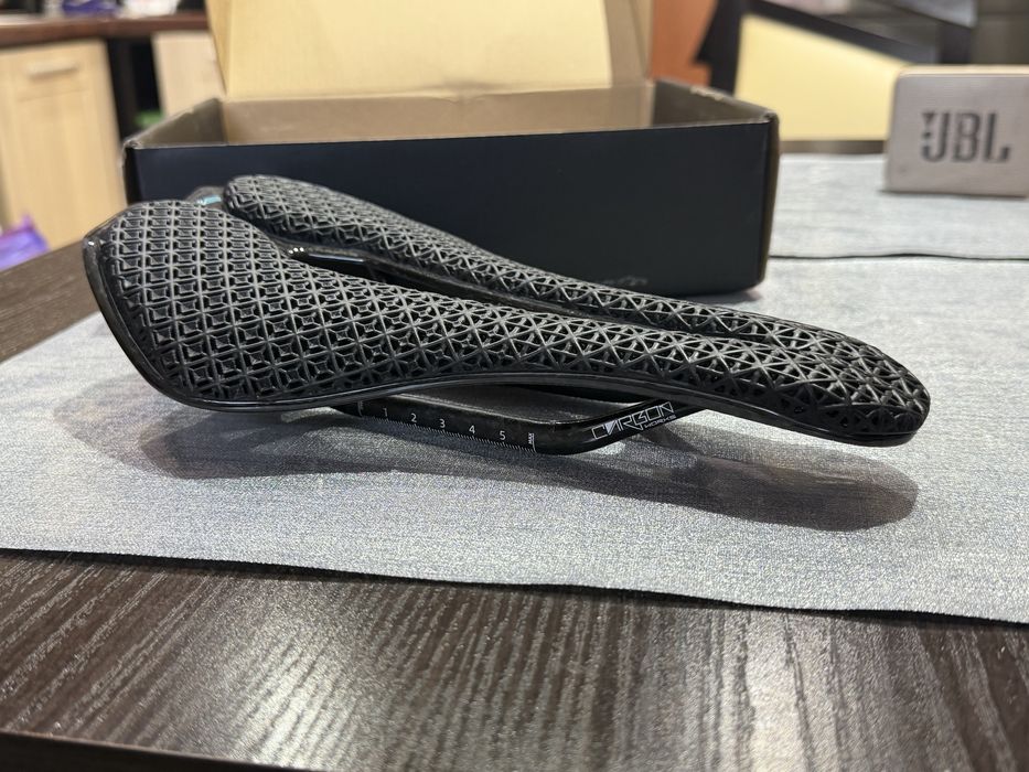 Siodelko RYET Ultimate 3D Carbon Ultra lekkie Żary • OLX.pl