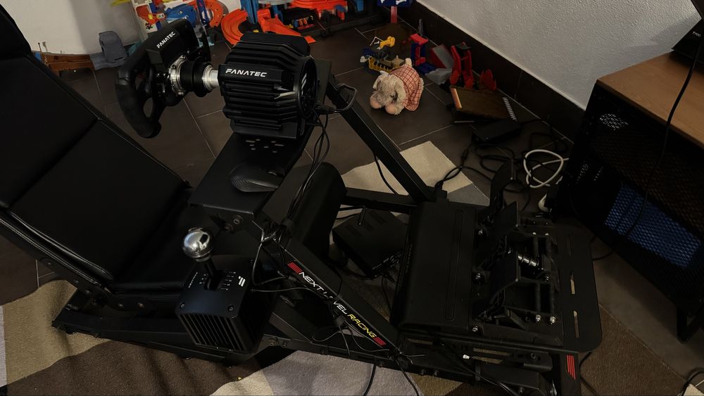 Compete sim racing rig, cockpit + Fanatec Cascais E Estoril • OLX.pt