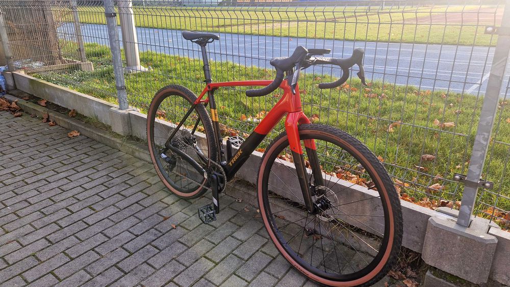 Rower Trek Checkpoint SL 5 AXS Gen 3 Lava rozmiar M/L Kobyłka • OLX.pl